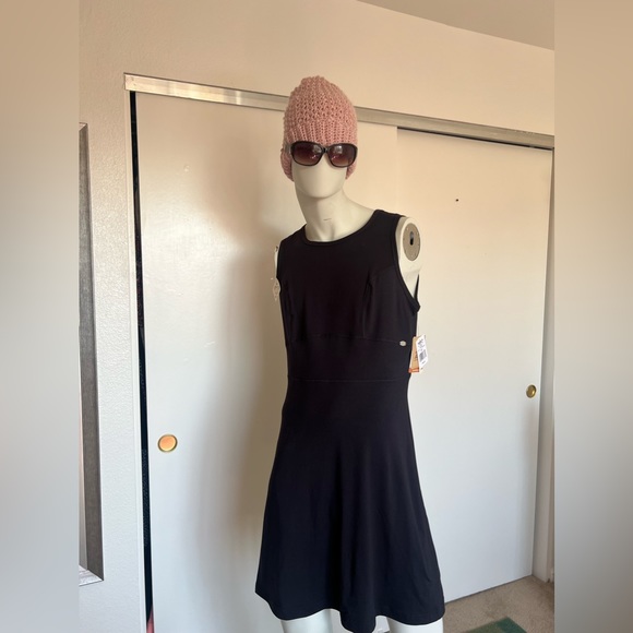 ZeroXposur | Dresses | Zeroexposur Dress Color Black Stretch Sleeveless ...